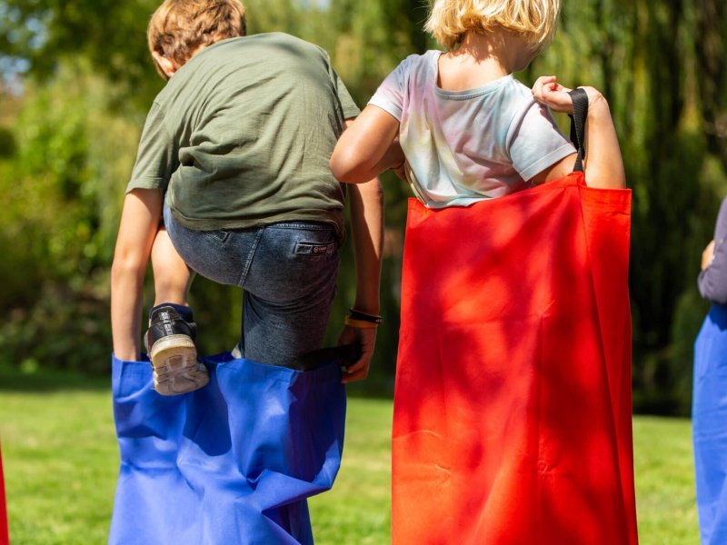 Jumping bags | Outdoor play